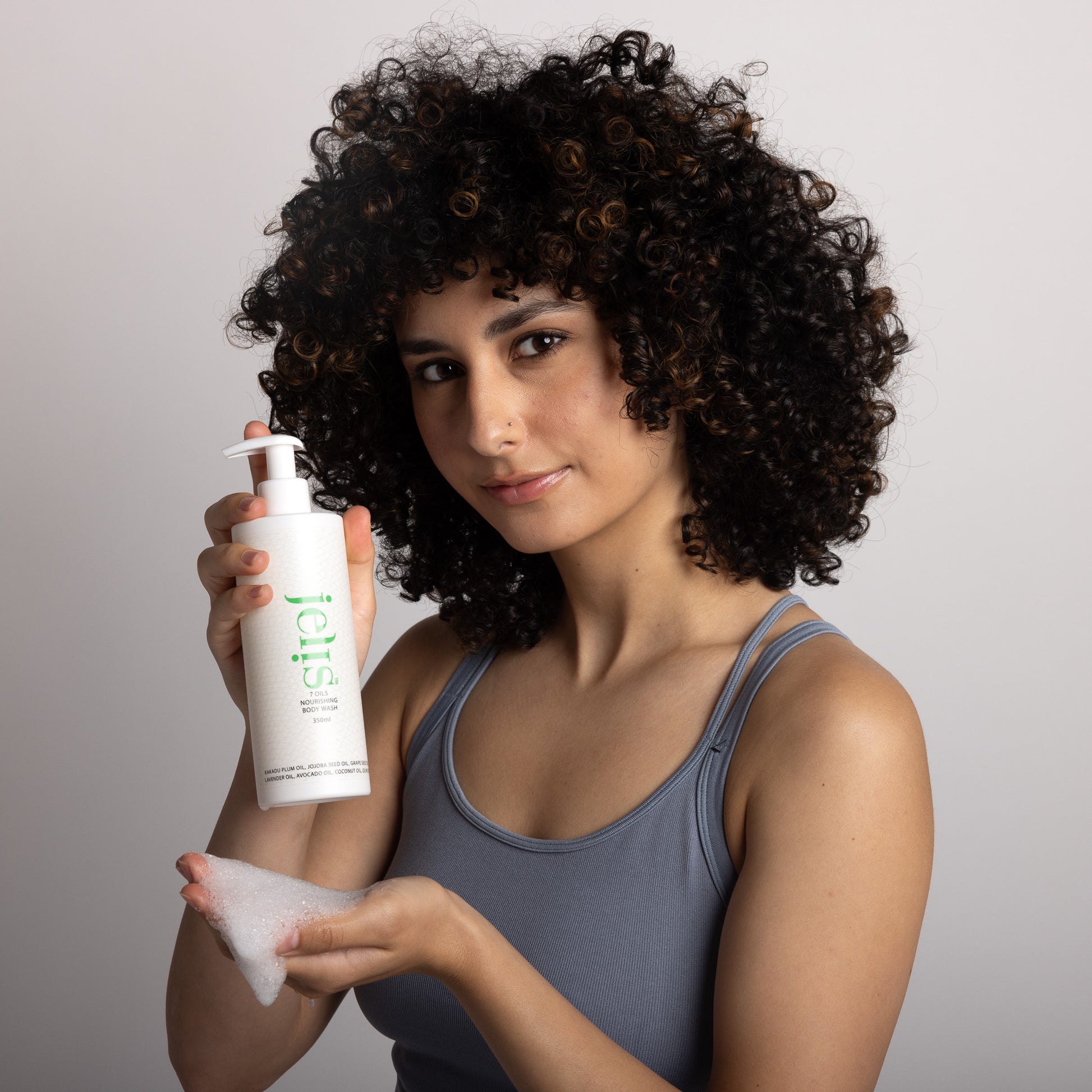 7 Oils Nourishing Body Wash – Jelis Beauty